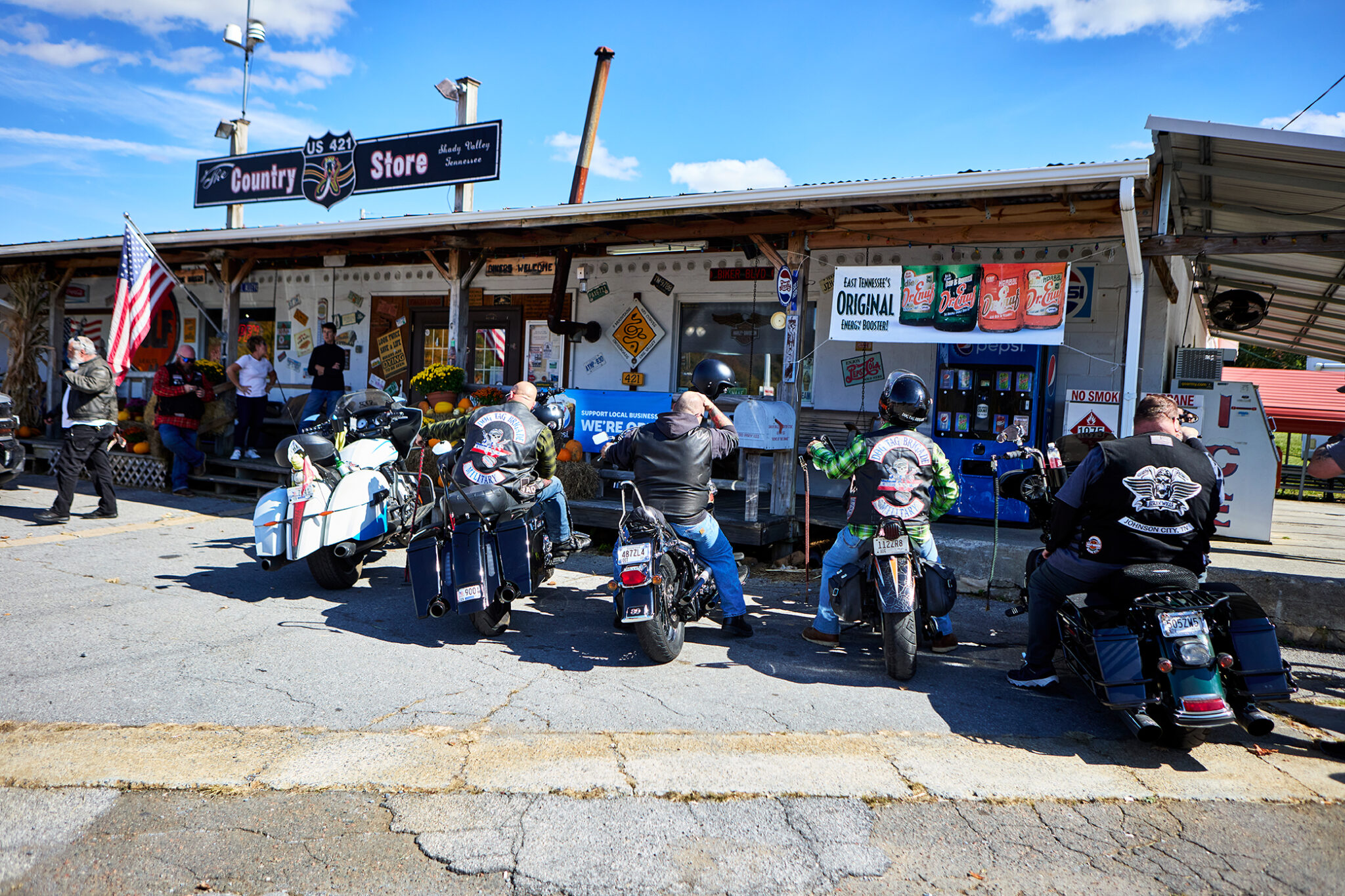 Snake Ride – The Southern Dozen